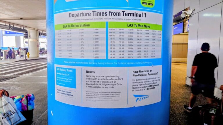 【ロサンゼルス】LAX空港⇔市内ダウンタウン直通のシャトルバス「LAX FlyAway」体験記 - 世界の空港旅日記